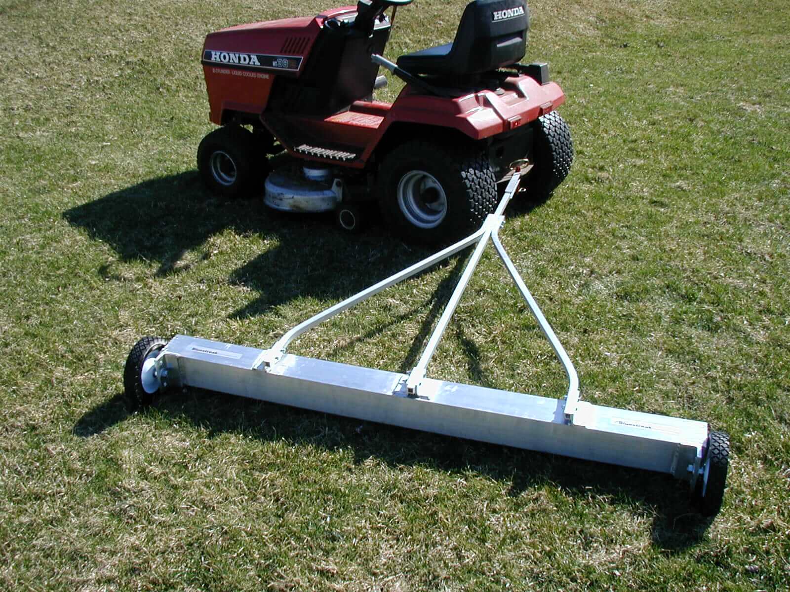 Razor Affordable Towable Magnetic Sweeper