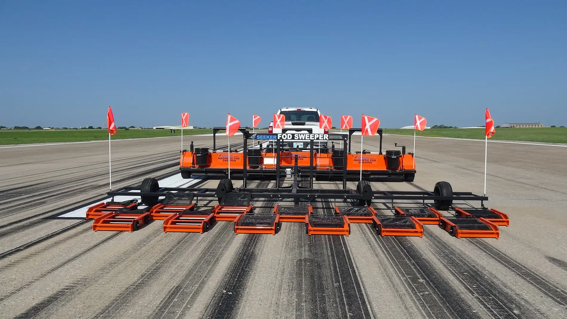 Seeker Airdrag FOD Friction Sweeper - Bluestreak Equipment Magnetics