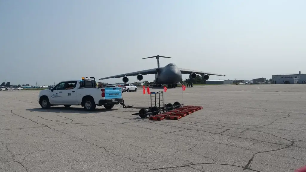 Seeker Airdrag FOD Friction Sweeper - Bluestreak Equipment Magnetics